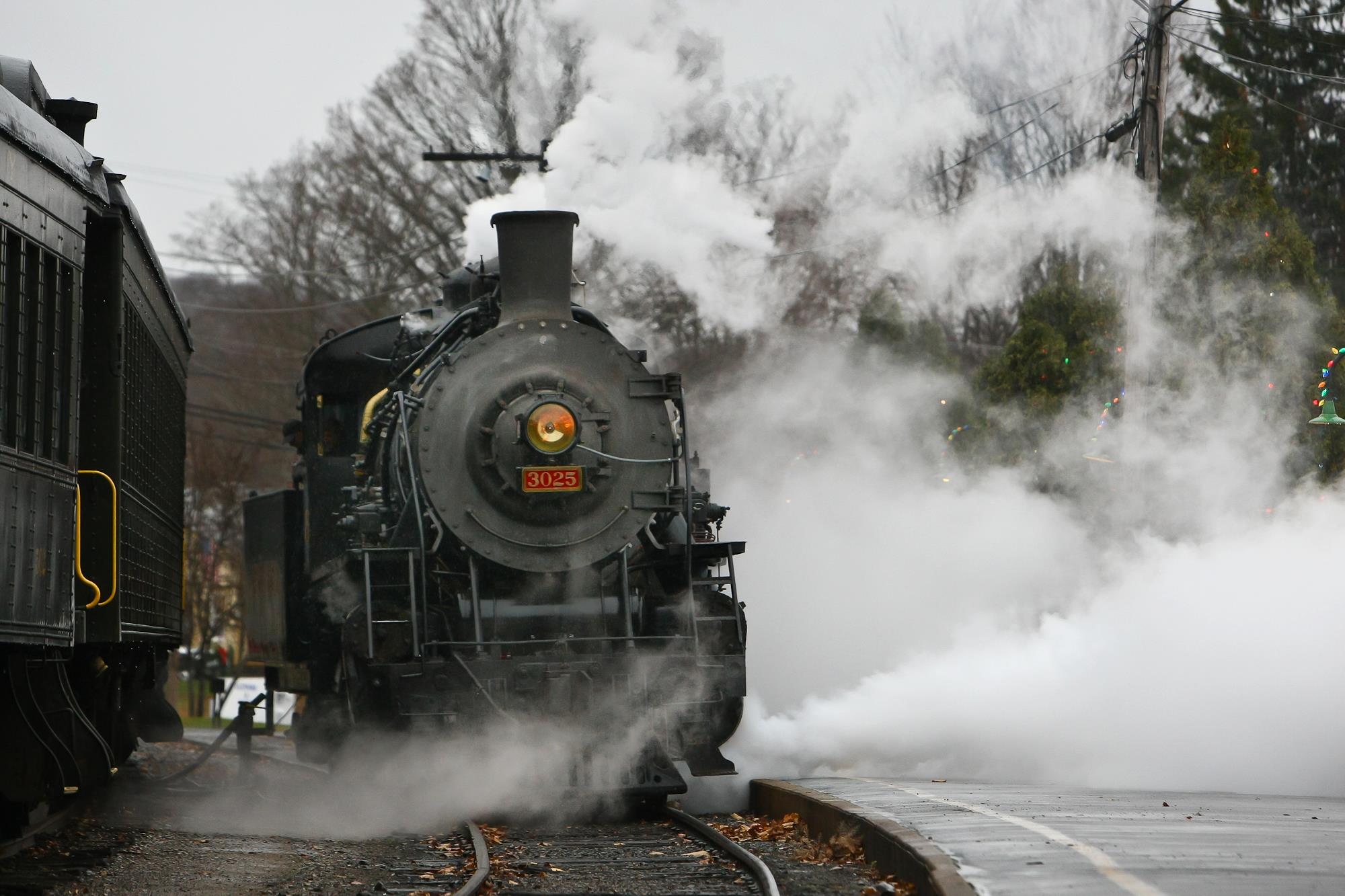 Essex Steam Trains Santa Special Is A Lovable Holiday Train In Ct